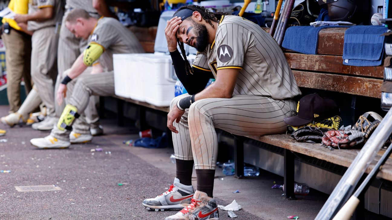 Inside the wild numbers from Padres' lost 2023 season - ESPN