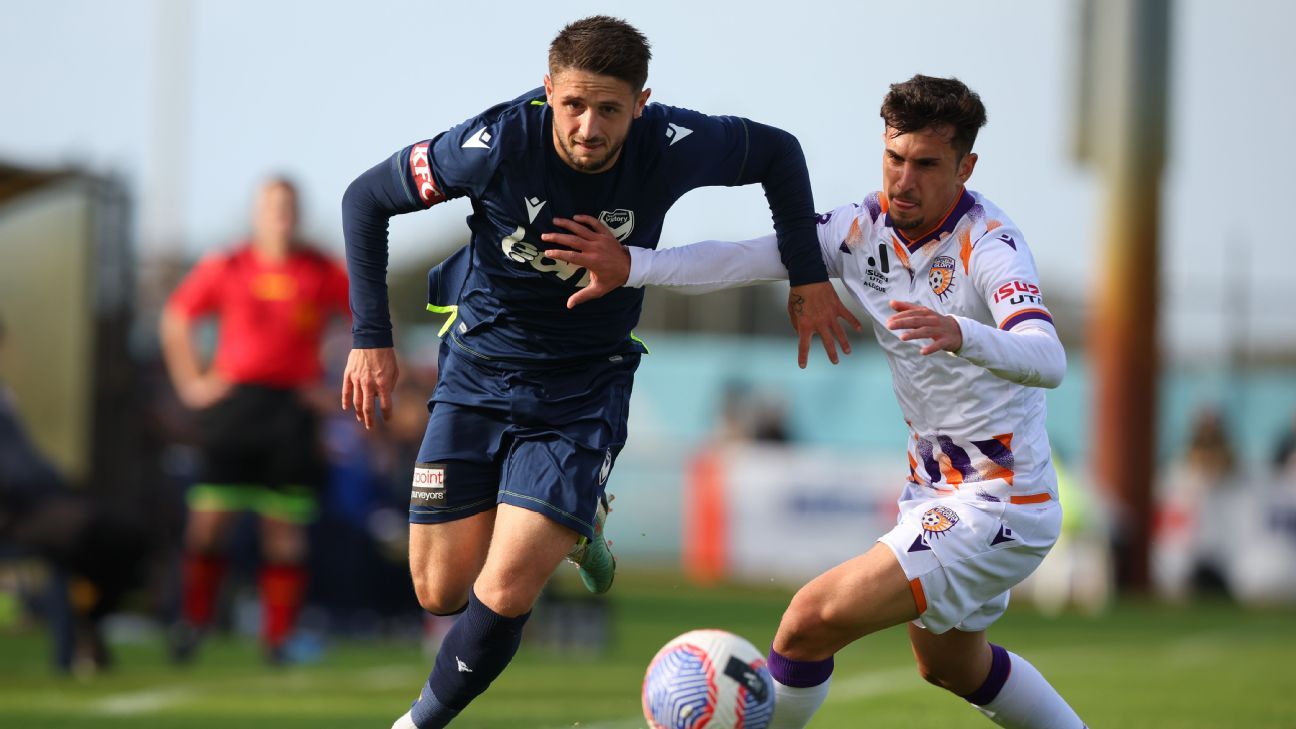 Melbourne Victory Jake Brimmer eyeing A-League Men redemption - ESPN