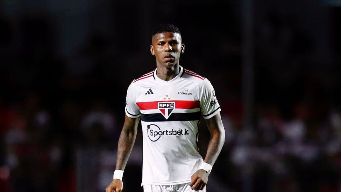 Robert Arboleda regresó y fue titular en la victoria de Sao Paulo ante ...