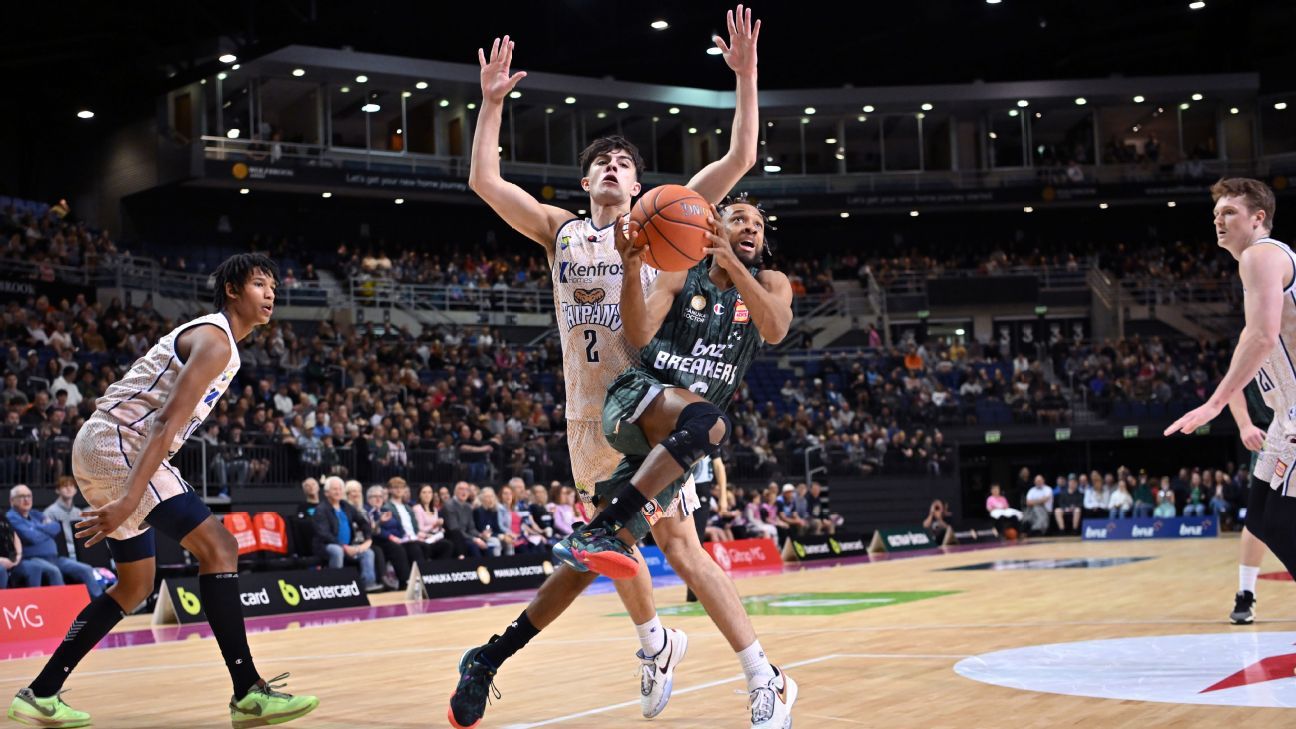 NBL Round 6 New Zealand Breakers beat Cairns Taipans in Christchurch - ESPN