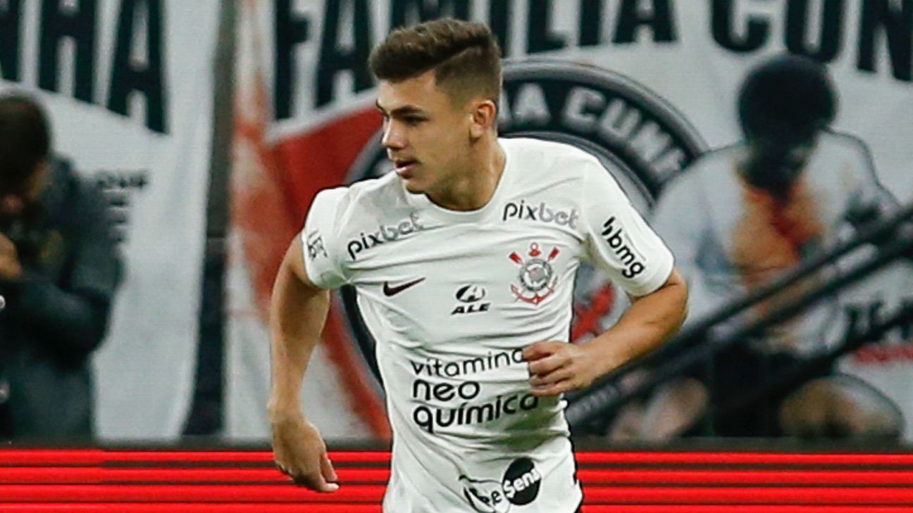 Meet PSG target Gabriel Moscardo, the Brazilian Declan Rice - ESPN