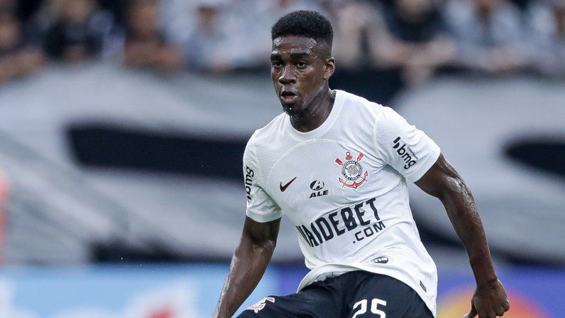 Félix Torres tuvo un buen debut con Corinthians - ESPN