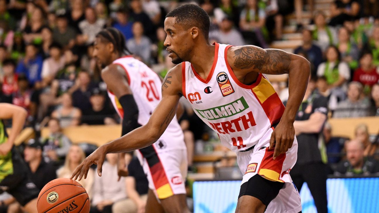 Wildcats too good for depleted SEM Phoenix in NBL - ESPN