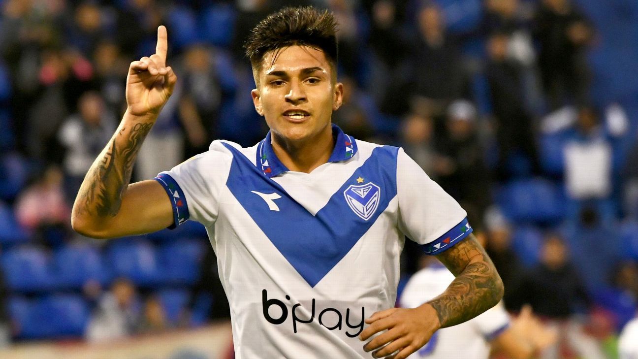Santi Castro se despidió de Vélez para irse al Bologna - ESPN