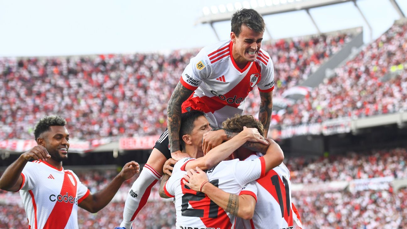 Nicolás Fonseca se afianza en River Plate: el volante se destacó en la ...