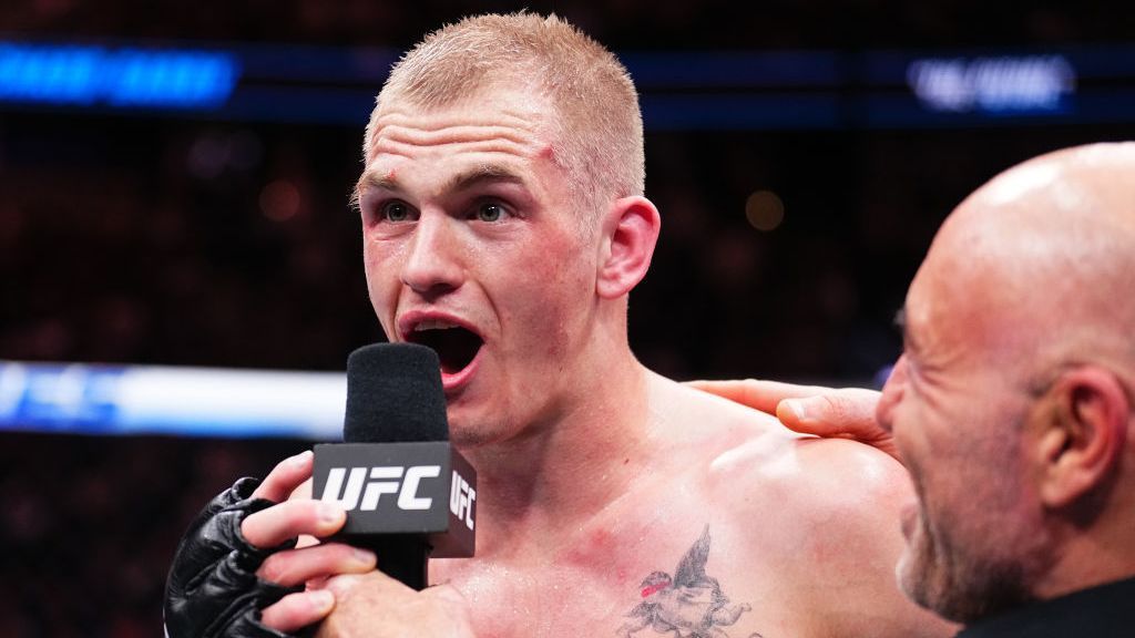 UFC 298: Ian Machado Garry vence Geoff Neal, mas ouve vaias e rebate ...