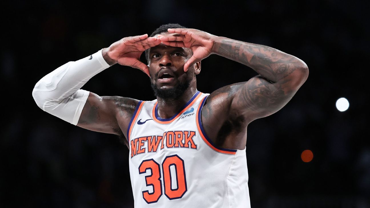 Knicks: Julius Randle (shoulder) forward; Surgery is not ruled out