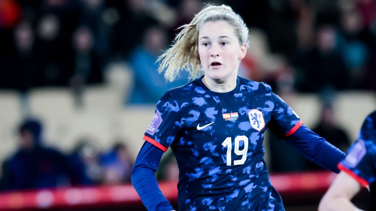 Jonker start aan alles-of-niets-duel met Kaptein en Van de Donk - ESPN