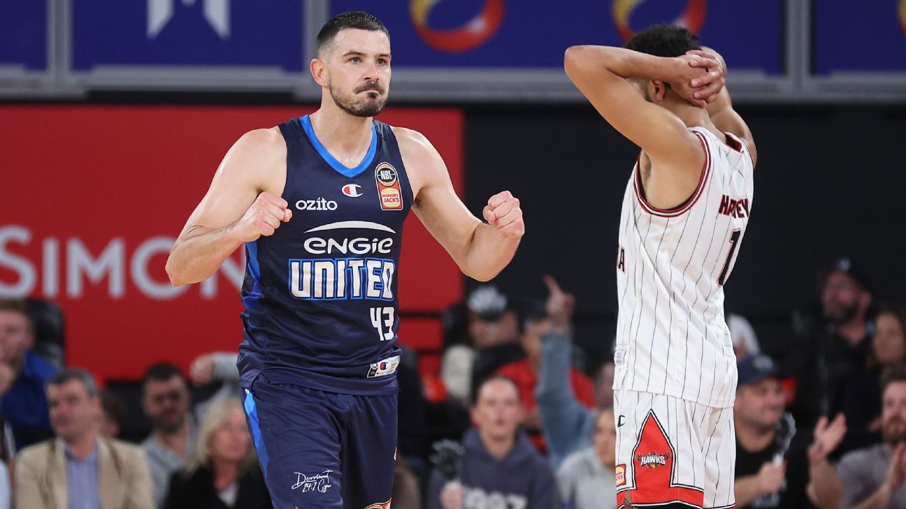 United hold off Hawks to reach NBL Championship Series - ESPN