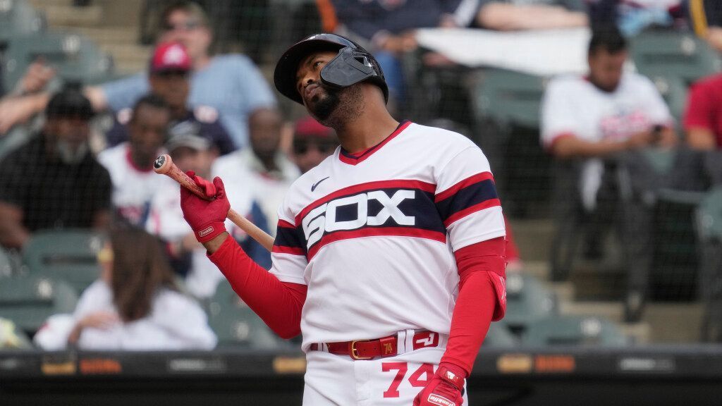 White Sox: Eloy Jiménez se someterá a pruebas por dolencia en abductor ...