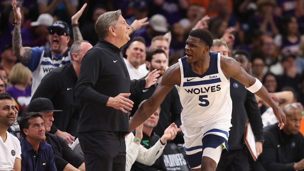 Timberwolves' Chris Finch - League's wide open, why not us? - ESPN