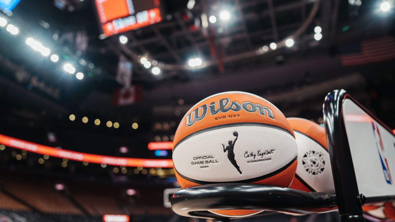 Toronto mayor recognizes WNBA expansion date with city honor - ESPN