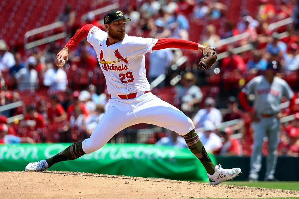 Cardinals place right-hander Nick Robertson (elbow) on IL - ESPN