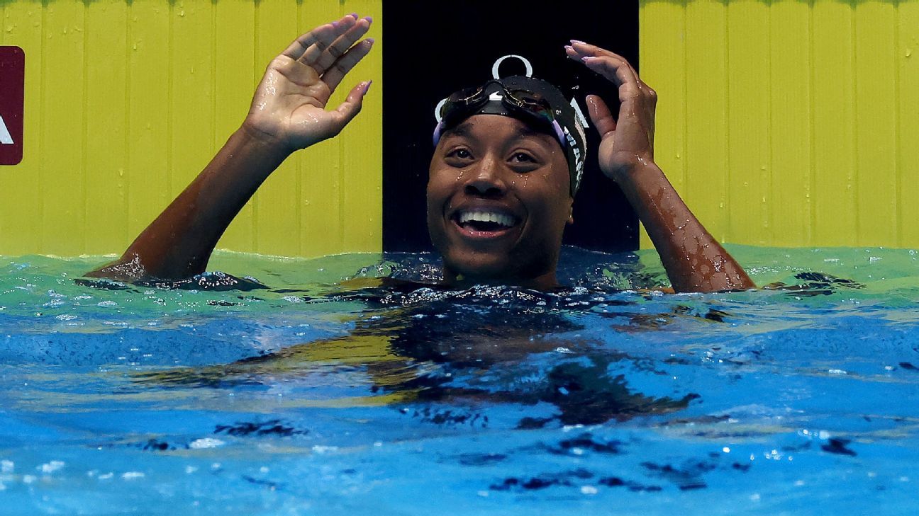 Simone Manuel, Bobby Finke win at U.S. Olympic swim trials - ESPN