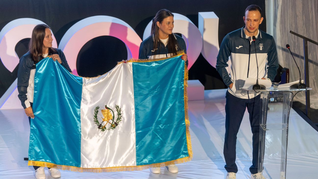Kevin Cordón y Waleska Soto son elegidos como abanderados de Guatemala para París 2024 - ESPN