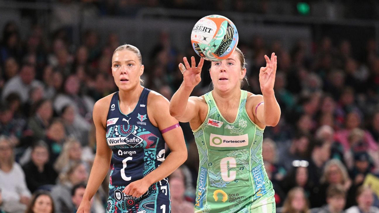 Fever win thriller against top-ranked Vixens - ESPN