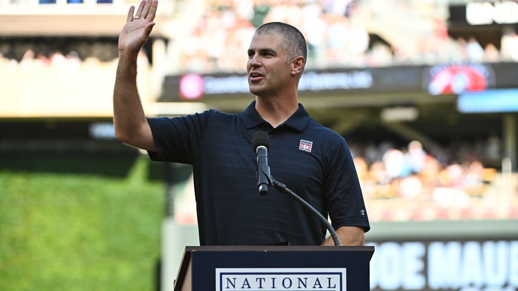 Twins to place statue of Joe Mauer outside Target Field - ESPN