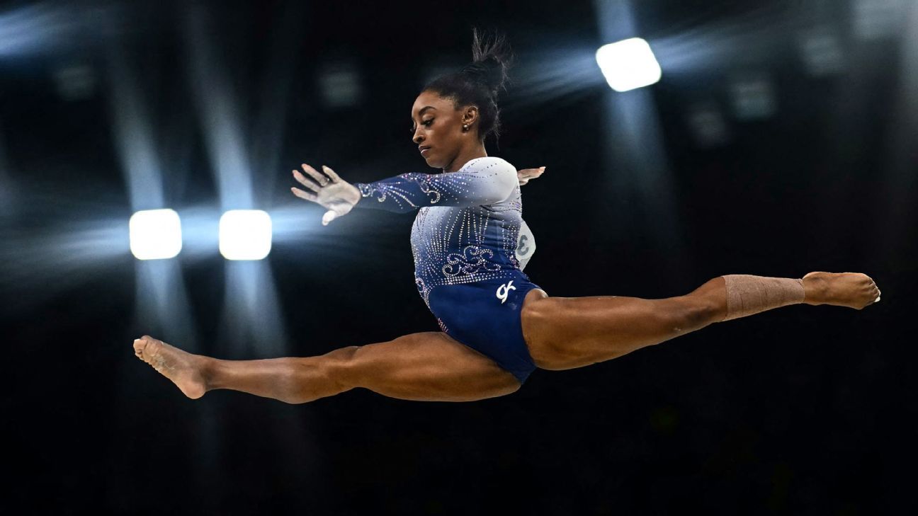 Simone Biles cierra Paris 2024 con plata en la final de piso - ESPN