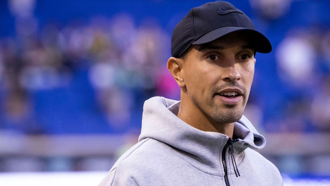 NWSL-leading Orlando Pride extends contract of coach Seb Hines - ESPN