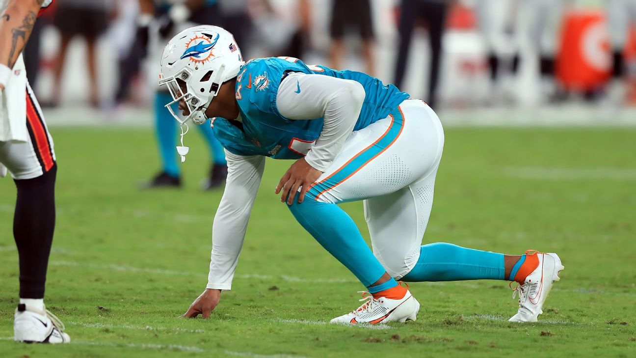 Dolphins rookie DE Chop Robinson taking tips from OT Terron Armstead - ESPN