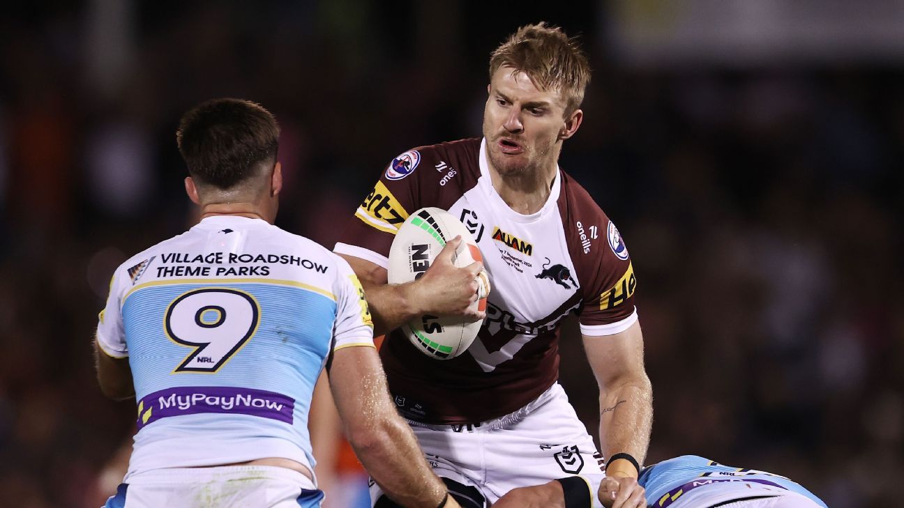 NRL: Panthers book home final with nervy win over Gold Coast - ESPN