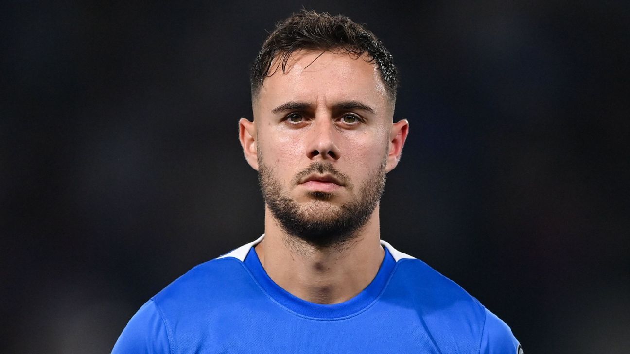 England and Greece pay tribute to George Baldock - ESPN