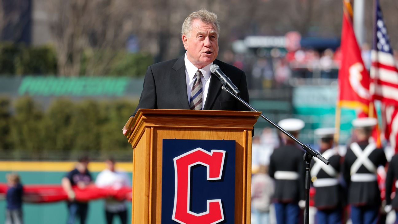Cleveland radio announcer Tom Hamilton wins HOF's Frick Award - ESPN
