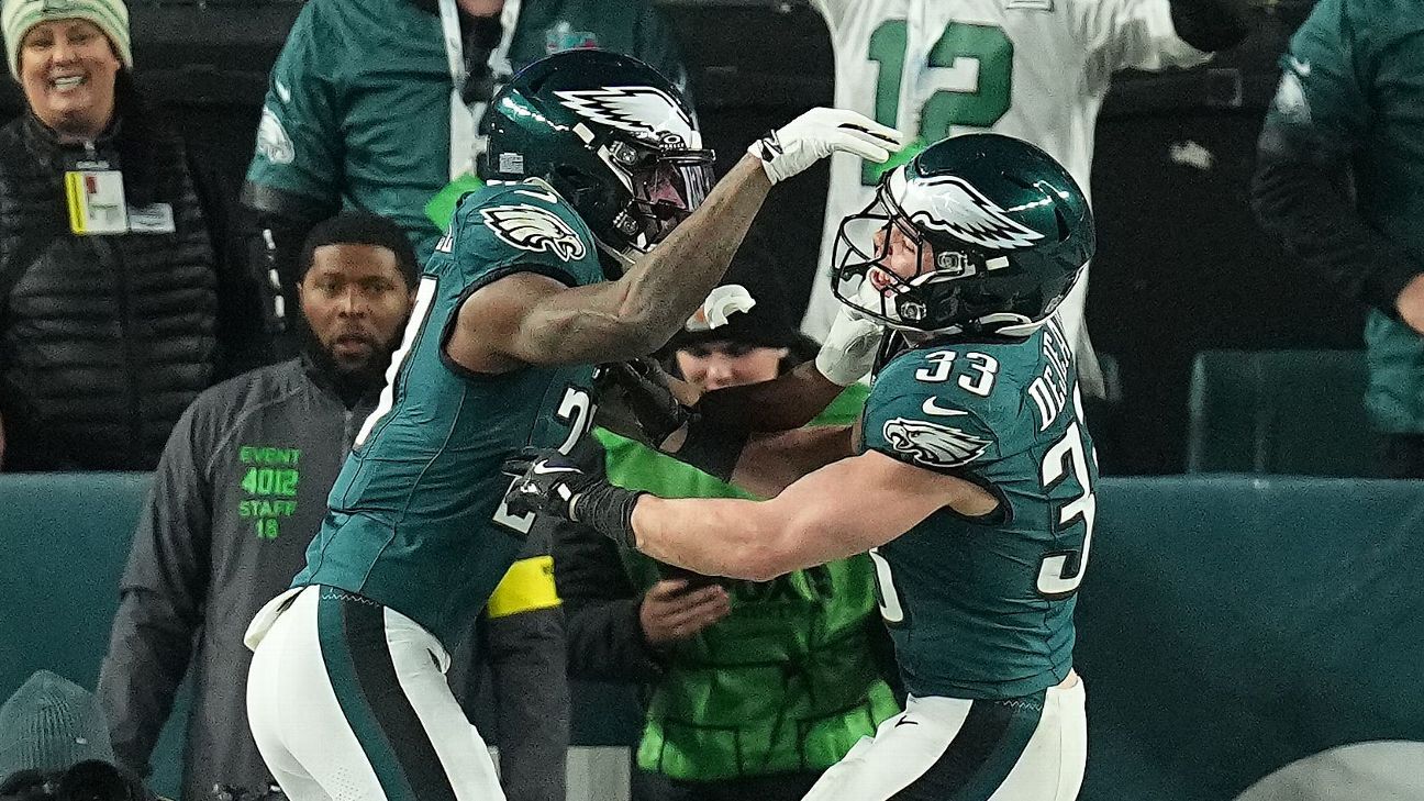 Eagles' Quinyon Mitchell jokingly uses Triple H finisher after pick - ESPN