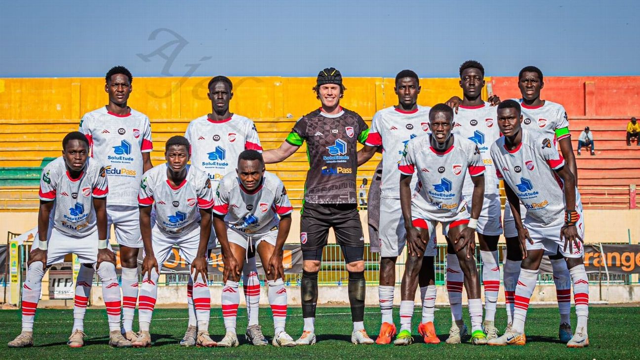 André Krul combineert de wereld ontdekken met profvoetbal: "Vuurtje is ...