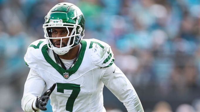 Bucs acuerdan por una temporada con Haason Reddick - ESPN