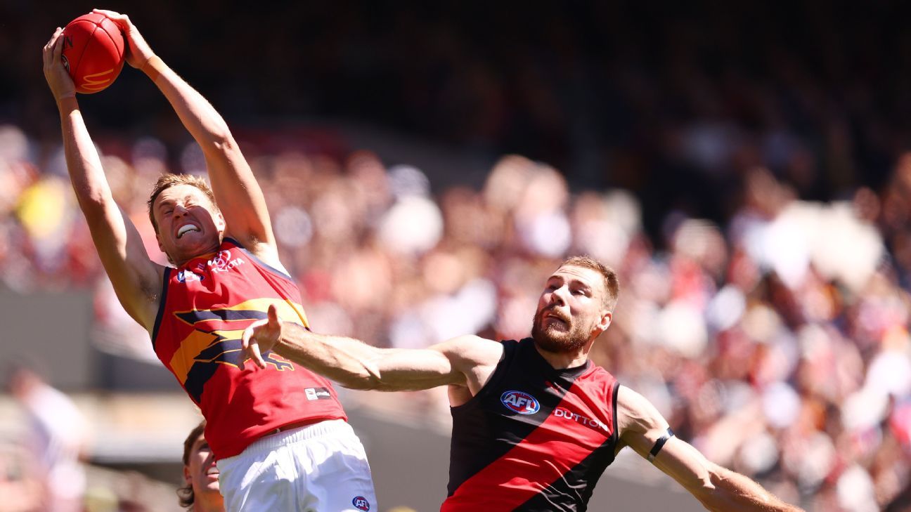 Classy Crows end MCG drought and embarrass Bombers - ESPN