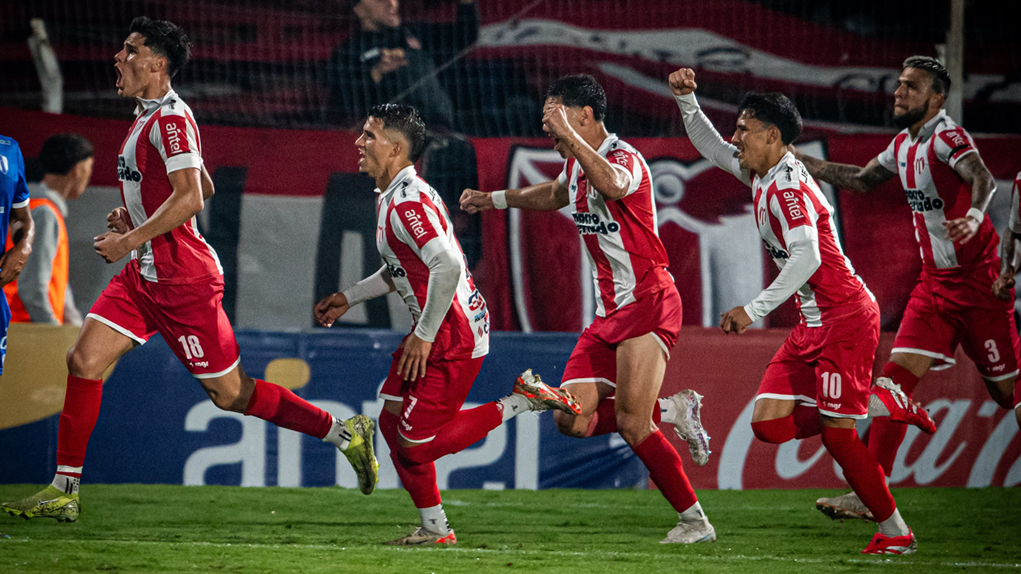 El River de Julio Ribas le ganó a Juventud y logró su primera victoria ...