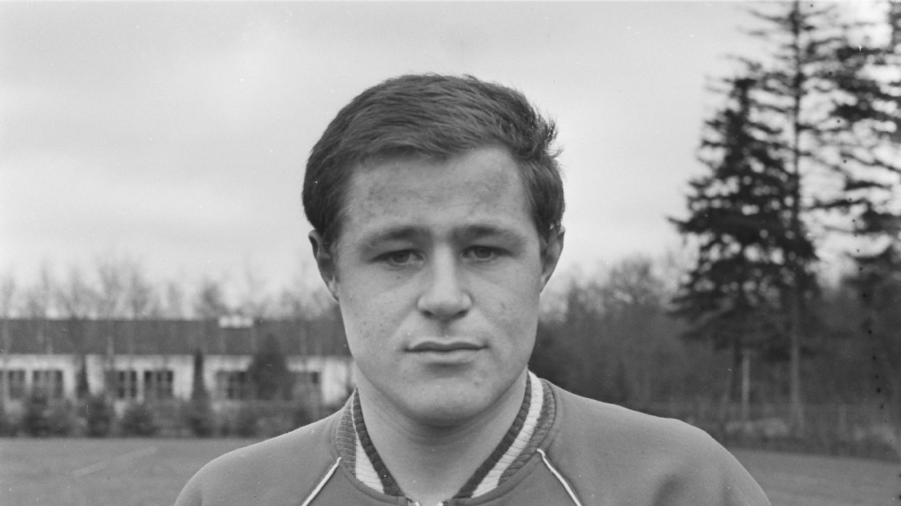 Nederlands voetbalicoon Rinus Israel op 83-jarige leeftijd overleden - ESPN