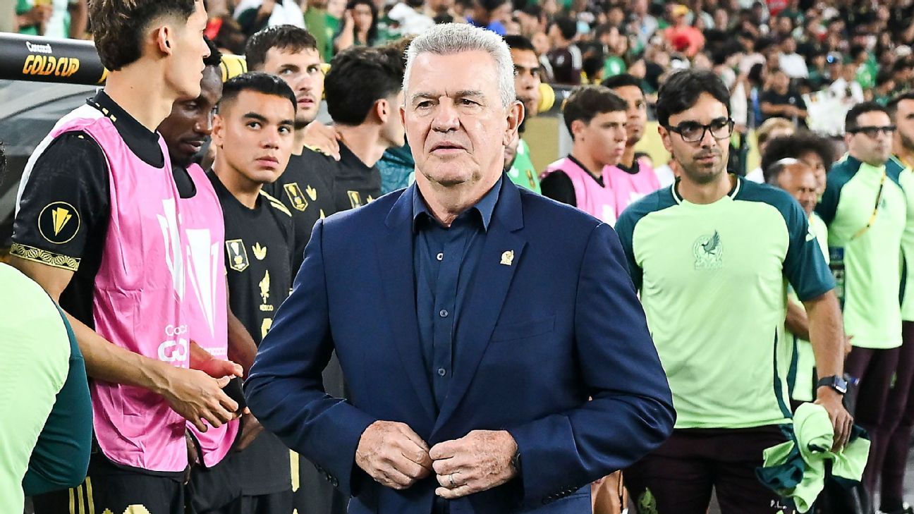 Selección Mexicana: Javier Aguirre supera a La Volpe como el DT con más ...