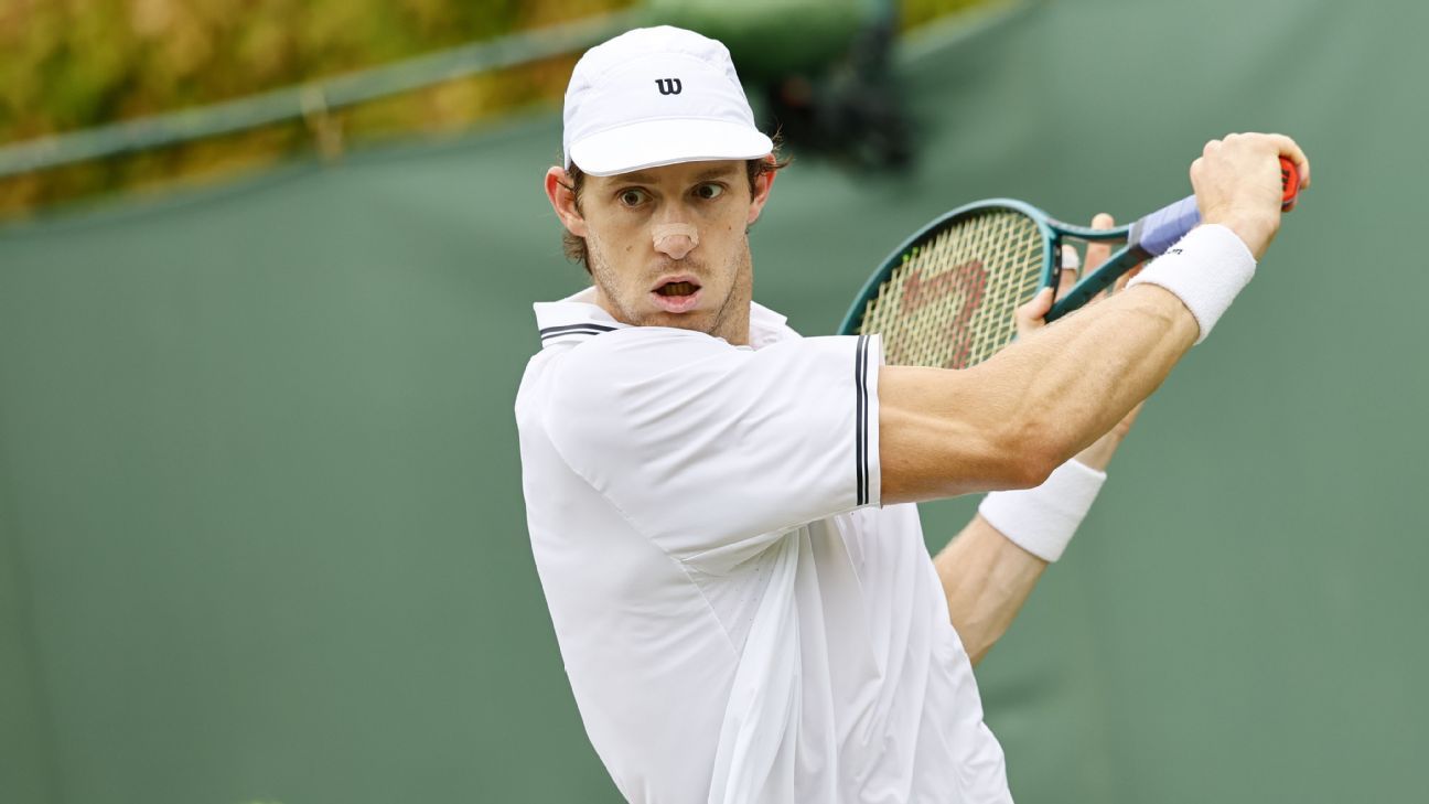 Lindzee only fans our girl Diamond is a little on the quiet