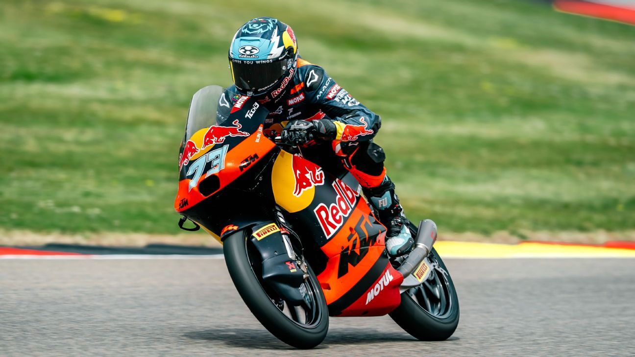 Twins sleeping peacefully game apk her assistant provided a