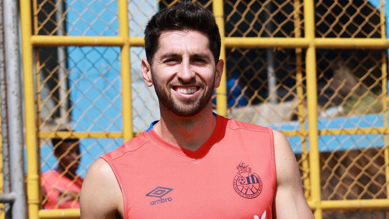 Nicolás Samayoa se une a los entrenos y se pone a la orden del cuerpo ...