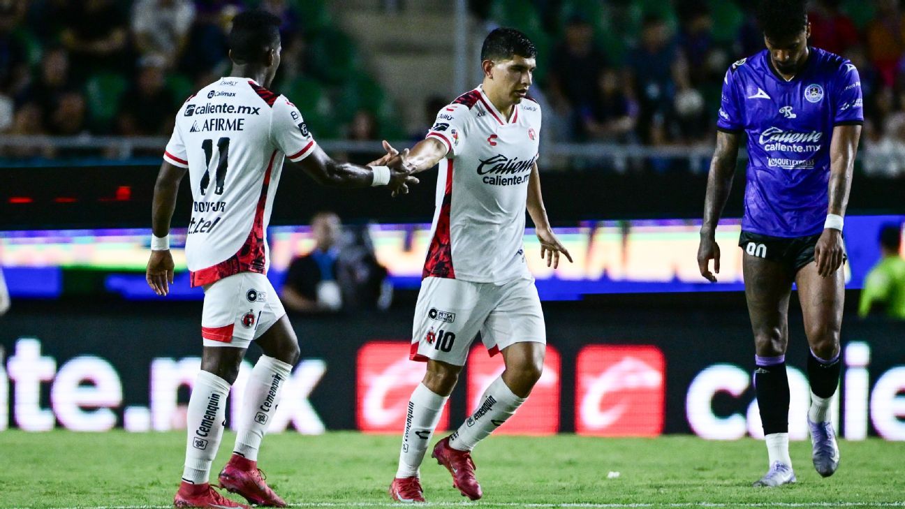 Gilberto Mora sale por golpe en empate de Tijuana ante Mazatlán - ESPN
