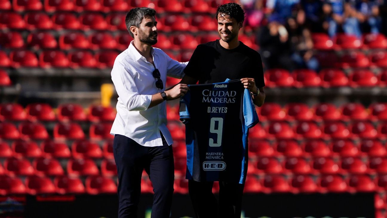Querétaro sorprende con fichaje de Diego Reyes como '9' - ESPN
