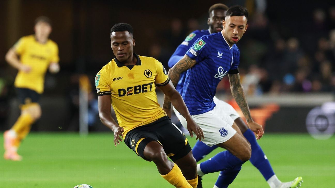 Jhon Arias brilla en la clasificación de Wolves ante Everton en la Copa ...