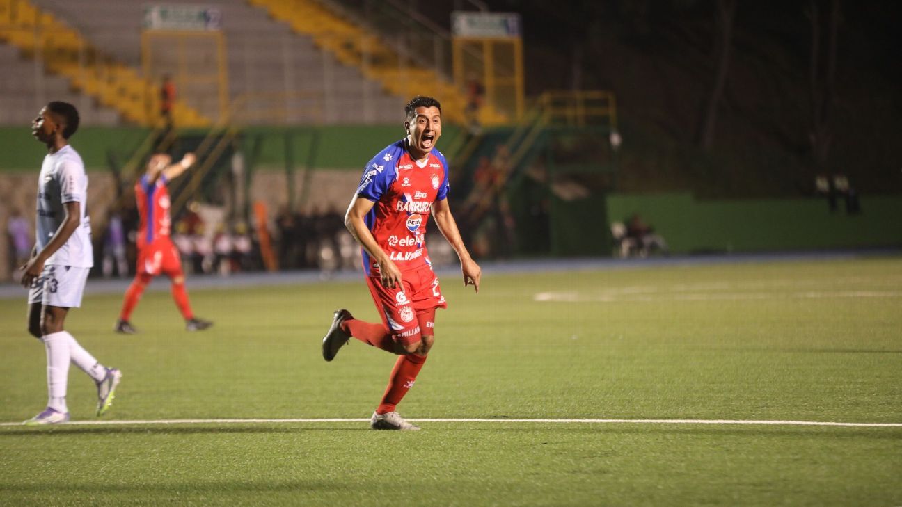 Xelajú MC dio el primer golpe a San Miguelito y se ilusiona con la semifinal de Copa ...