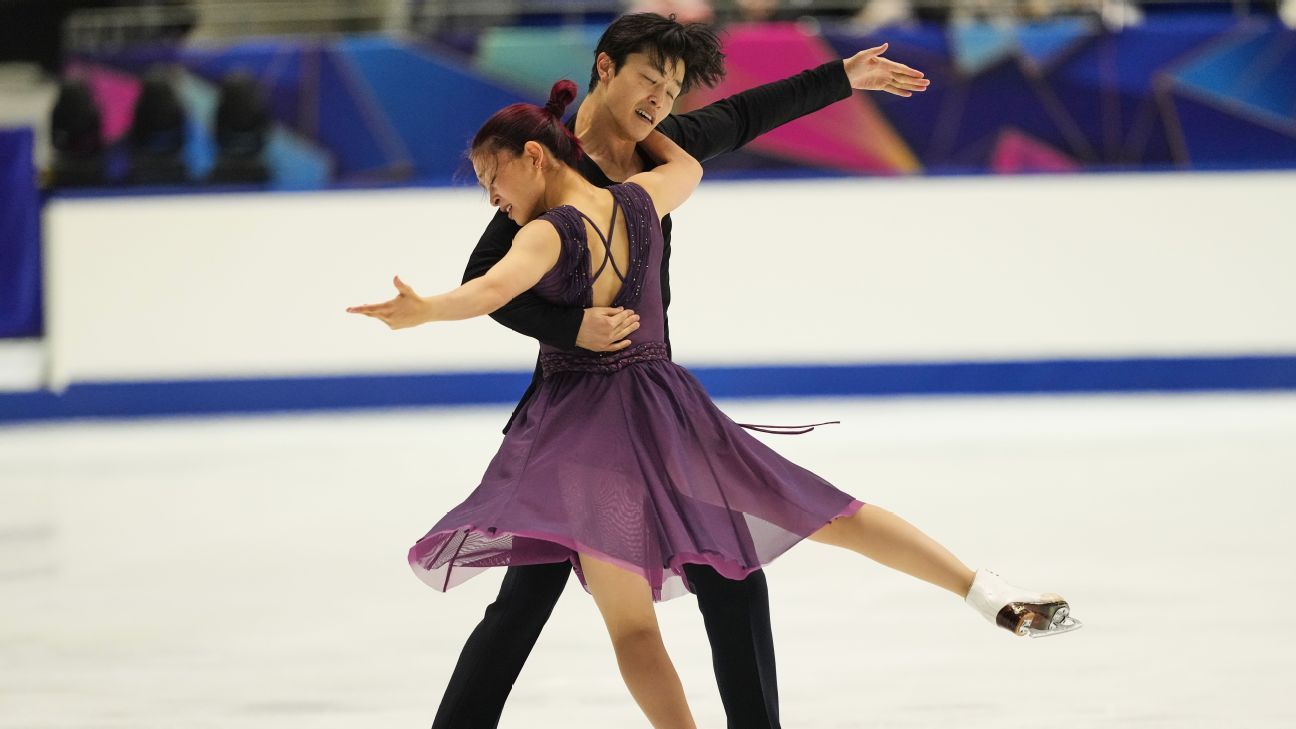 Shibutani siblings sixth in ice dancing return at NHK Trophy - ESPN