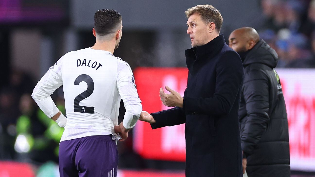 Premier League LIVE: Latest updates as Chelsea, Man United play after ...