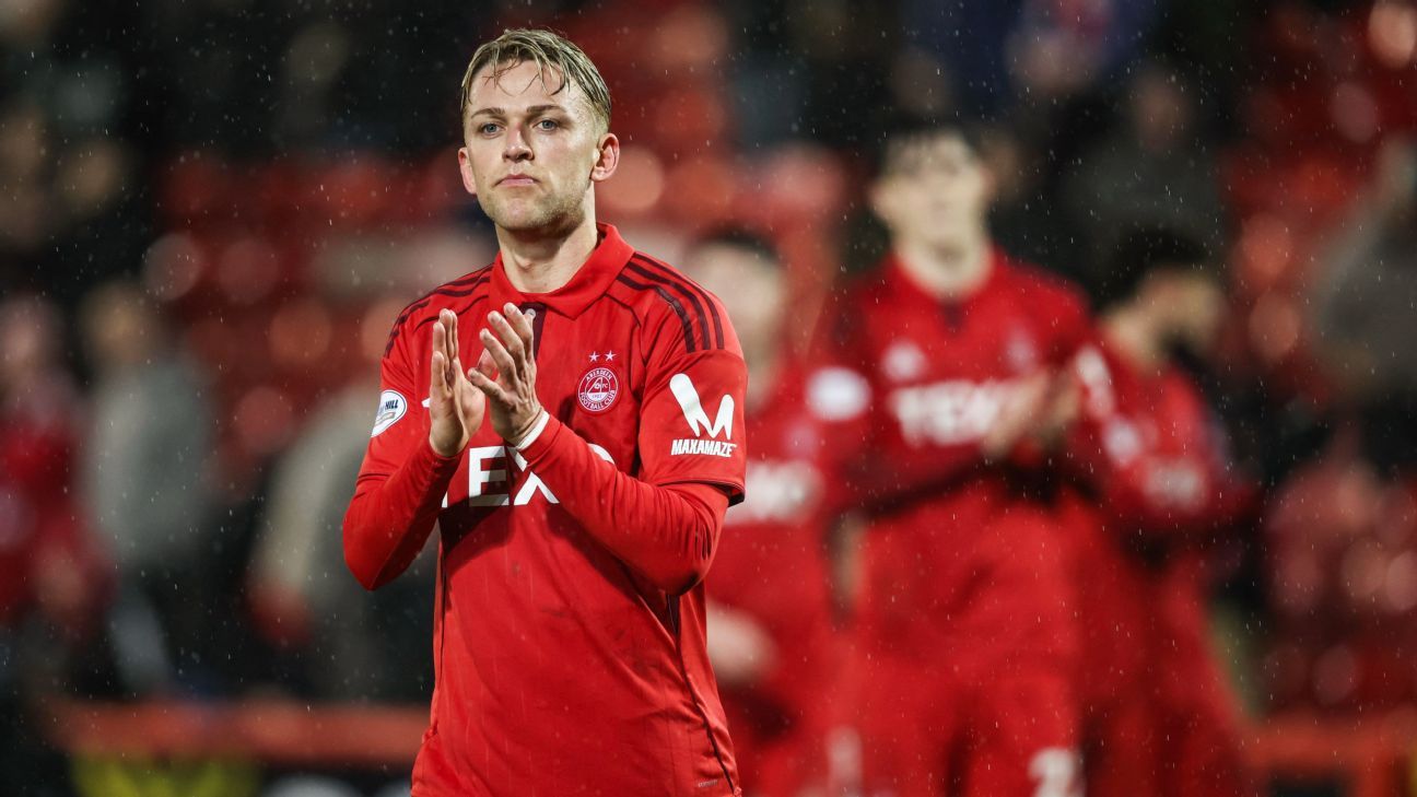 Officieel: oud AZ'er Karlsson versterkt FC Utrecht - ESPN