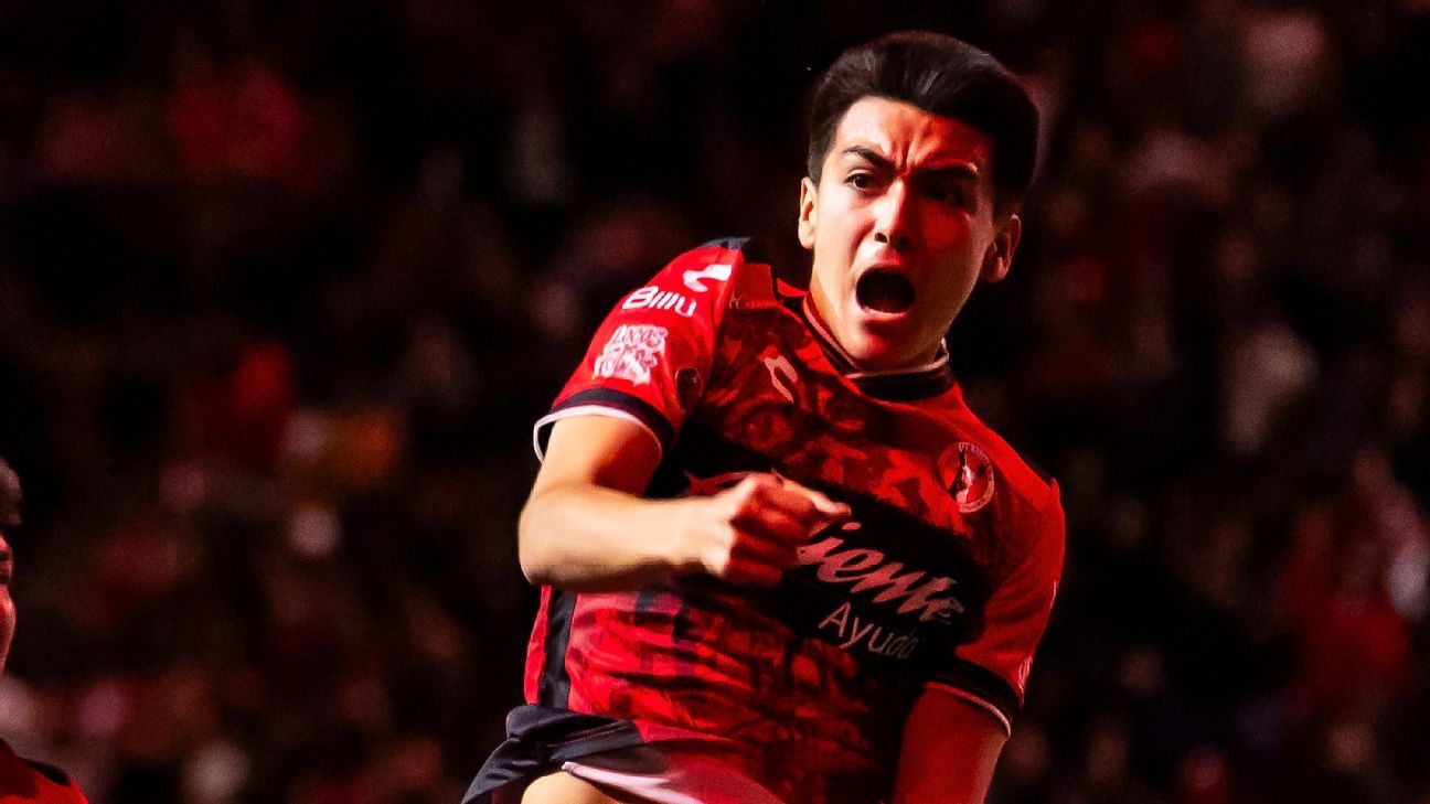 Gil Mora segundo futbolista mexicano con mayor valor de mercado - ESPN