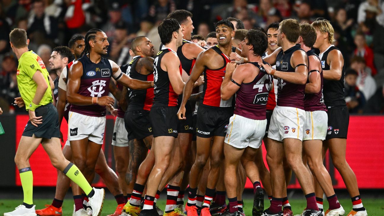 Wounded Lions surge late to beat Saints, get off mark - ESPN