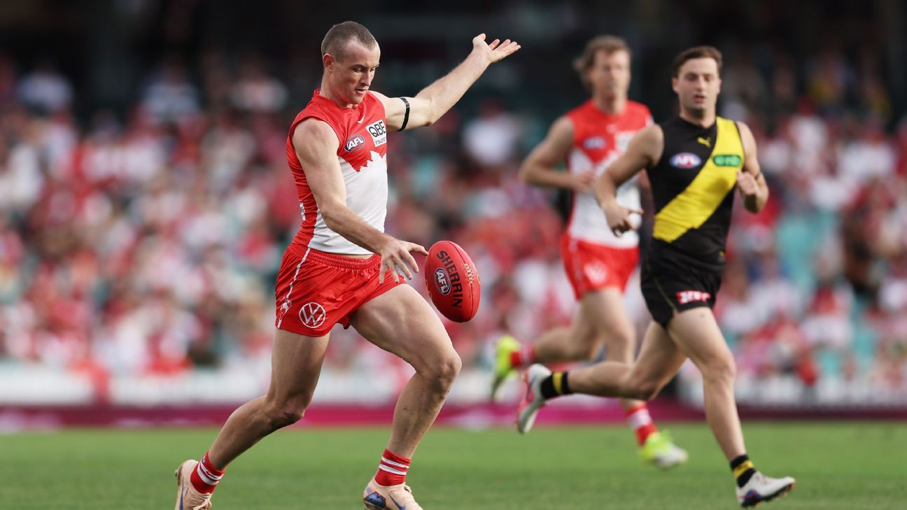 Never been more settled: Warner loving life at Swans - ESPN