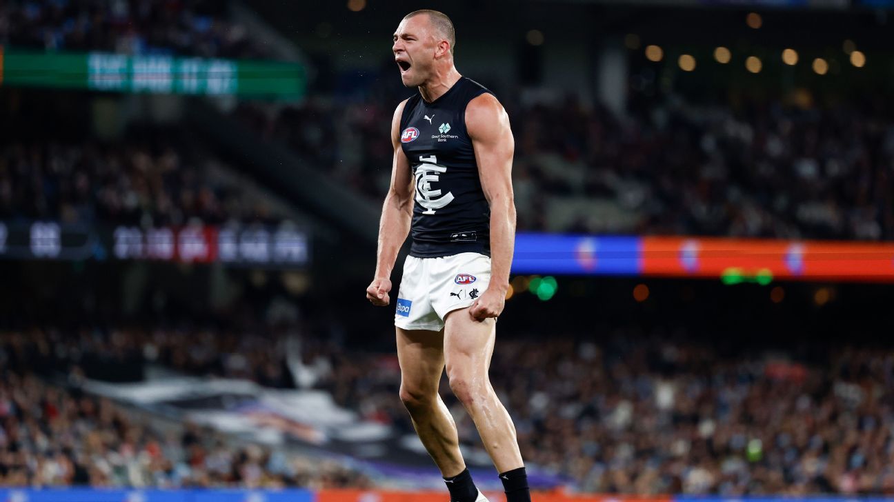 Blues overrun Bombers amid latest AFL clock furore - ESPN