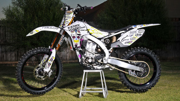 Derek Cook's shows off his custom Yamaha YZ450F